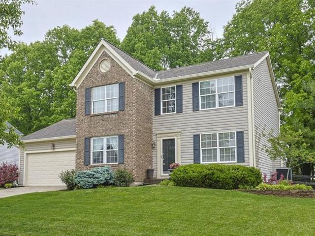1350 Covedale Ln, Amelia, OH 45102