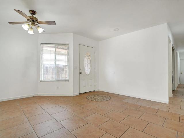 1350 Dos Hermanos Glen, Escondido, CA 92027 | MLS #260009