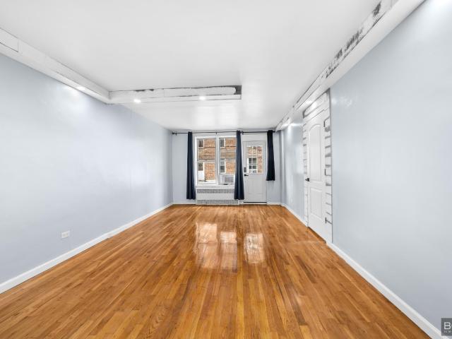 1350 East 5th Street, Unit 1H | Compass