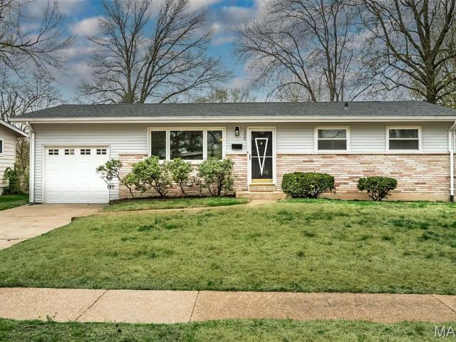 1350 Ensenada Dr, Florissant, MO 63031 | Compass