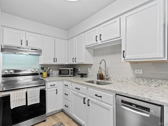 1350 Josephine St Apt 203, Denver, CO 80206