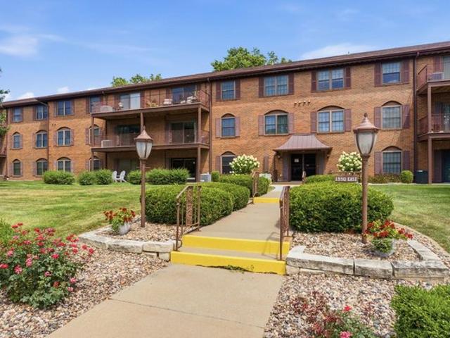 1350 Kimberly Ridge Rd Apt 108, Bettendorf, IA 52722