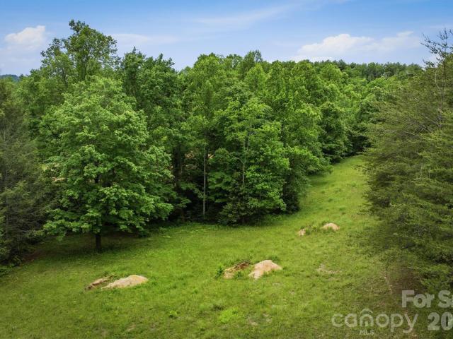1350 Lavender Road