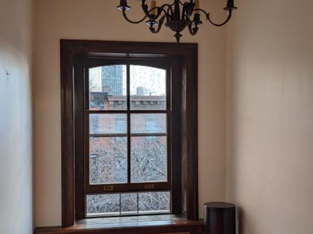 $1350 private room with amazing view Fort Greene
