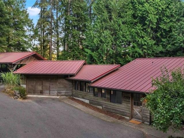 1350 SW Berry Lake Rd, Port Orchard, WA 98367