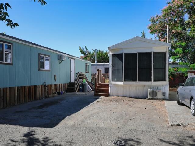 1350 s main 11
