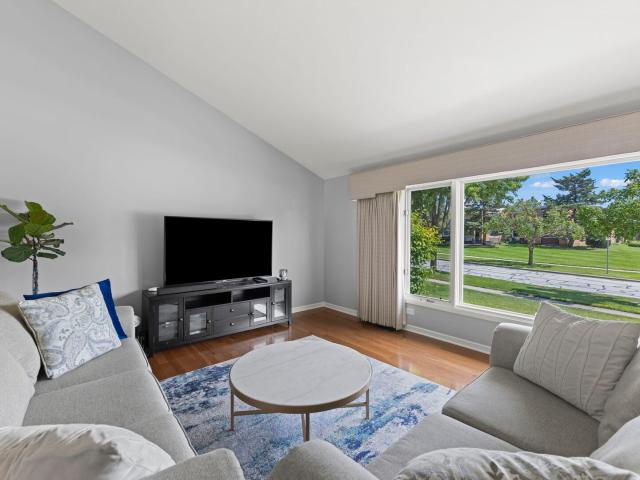 1350 S Rebecca Road