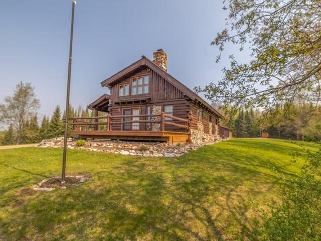1350 Spectacle Lake Ln, Phelps, WI 54554