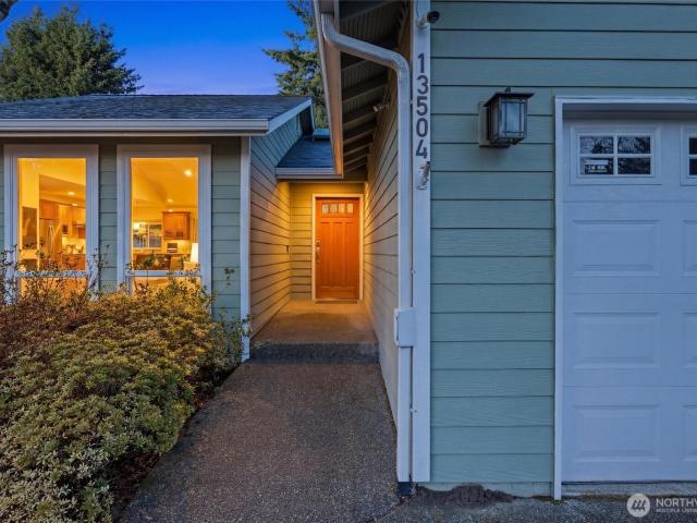 1350 th Avenue SE