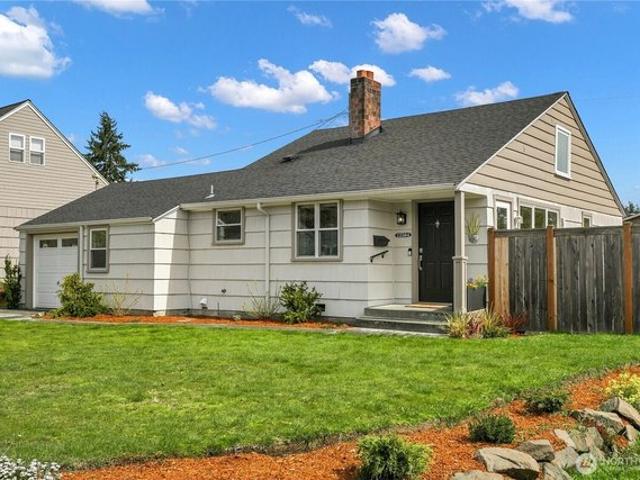1350 th Pl NE, Seattle, WA 98125