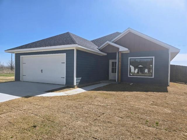 1350 Wyatt St, Waxahachie, TX 75165 | MLS #21186 | Compass