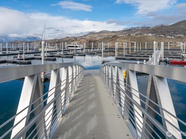 1350 W Woodin Ave, Unit C33, Chelan, WA 98816 | MLS #2484