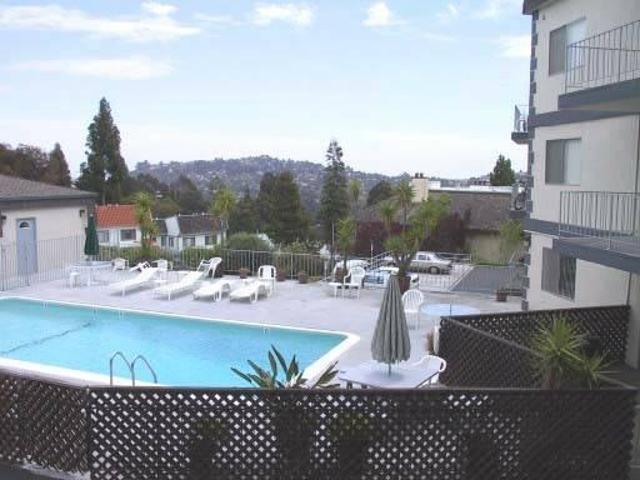 $1350 / 425ft² WELCOME HOME TO YOUR RETREAT
