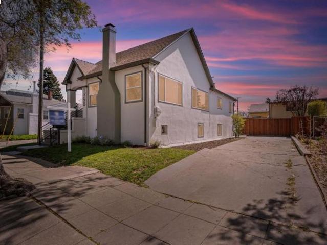 1350 66th St, Berkeley, CA 94702
