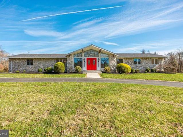 13513 Devonfield Dr, Baldwin, MD 21013