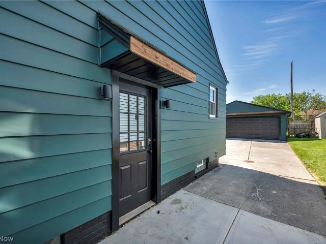 13510 Rockside Road