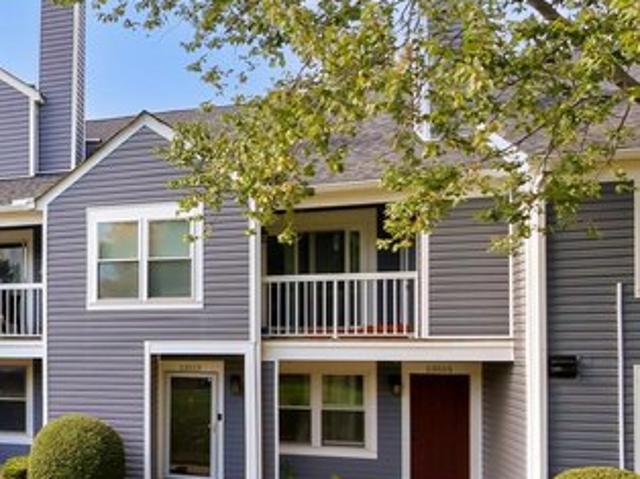 13511 Orchard Dr Unit 3511, Clifton, VA 20124