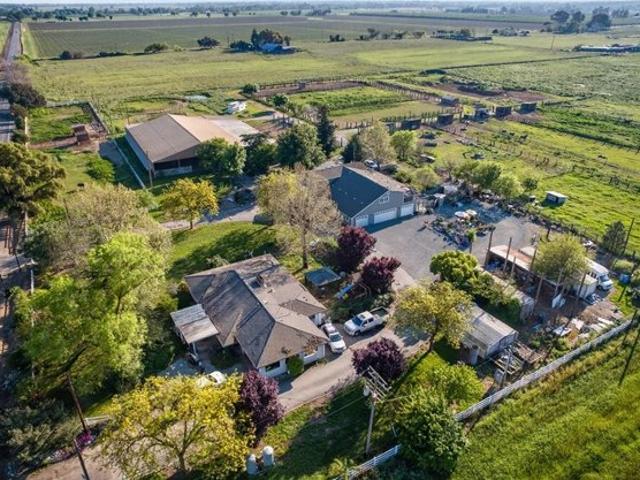 13512 Alta Mesa Rd, Galt, CA 95632