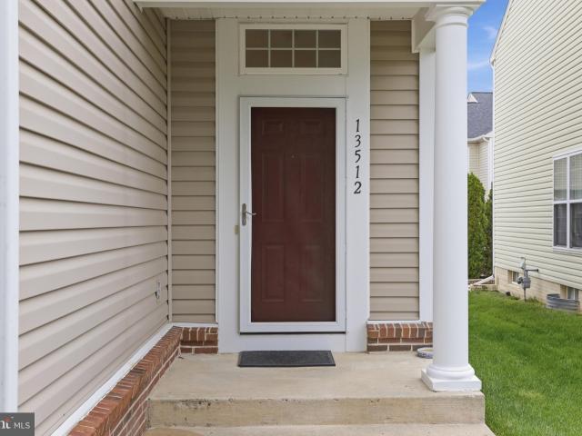 13512 Ann Grigsby Cir, Centreville, VA 20120 | MLS #VAFX2304 | Compass