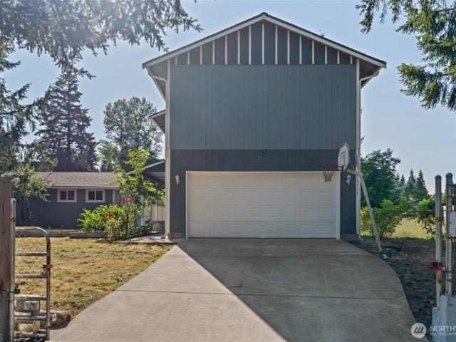 13512 Prairie Ridge Drive E