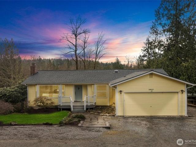 13517 th Ave SE, Issaquah, WA 98027
