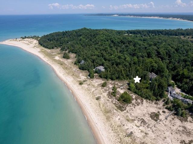 13515 N Cathead W, Northport, MI 49670