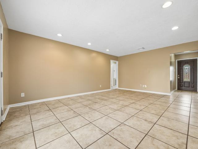 13518 Greenbriar Dr, Sugar Land, TX 77498 | Compass