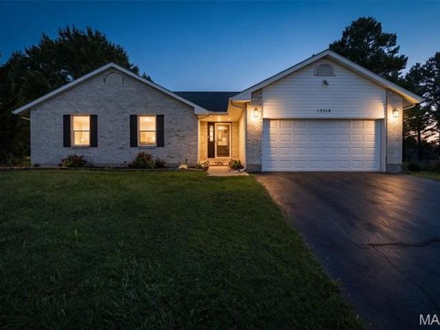 13519 Lakewood Dr, Sainte Genevieve, MO 63670