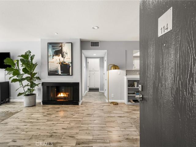 1351 N Crescent Heights 114