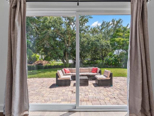 1351 Ohio Ave, Dunedin, FL 34698