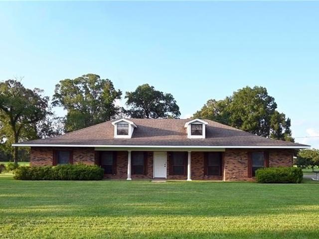 1351 Highway 1188 Rd, Hessmer, LA 71341