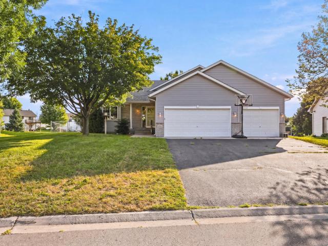 1351 Rolling Oaks Drive