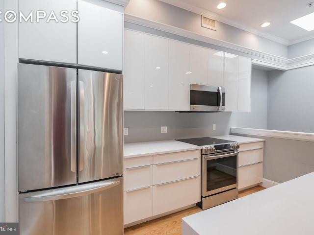 1351 Wisconsin Ave NW 3C, Washington, DC