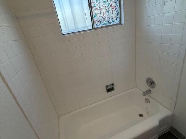 MOVE IN SPECIAL! Rent Ready Studio Apartment!