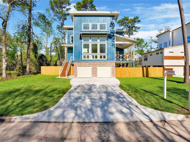13523 Lakecrest Drive