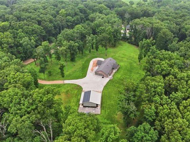 13520 Gooseberry Rd, Bentonville, AR 72712