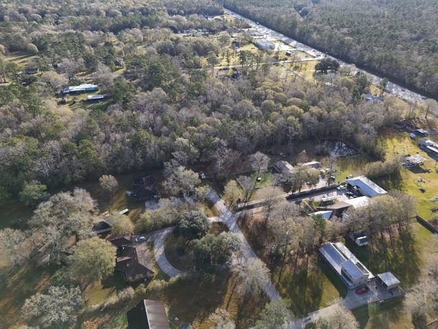 13520 Highway 105