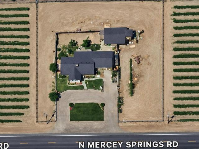13527 N Mercey Springs Rd, Los Banos, CA 93635 | MLS #226034 | Compass