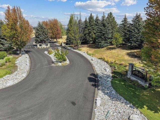 13524 S Greyhawk Ln, Spokane, WA 99224