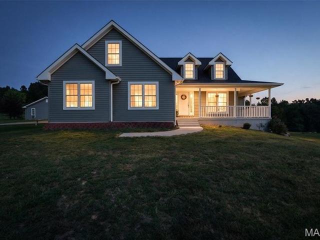 13524 Saddle Creek Rd, De Soto, MO 63020