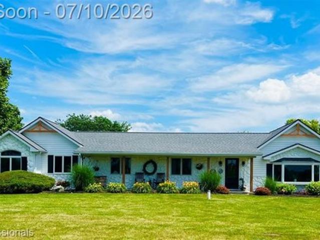 13525 Dennison Rd, Milan, MI 48160