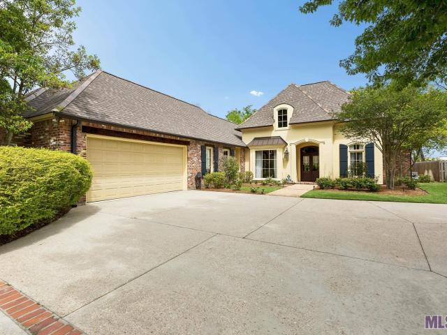 13528 Landmark Dr, Baton Rouge, LA 70810 | MLS #BR2026006 | Compass