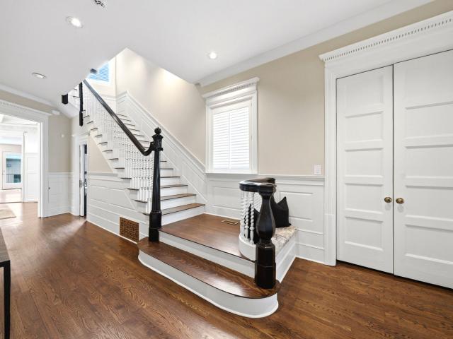 1352 N Ln, Chicago, IL 60610 | MLS #12602 | Compass