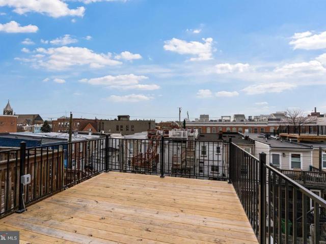 1352 Andre Street