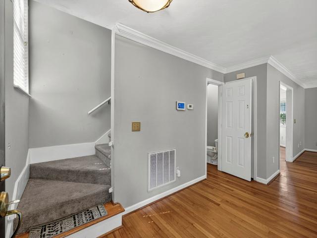 1352 Battery Glover Court