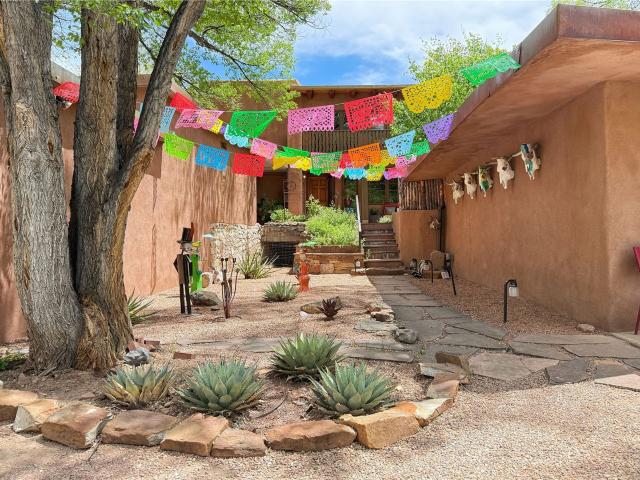 1352 Bishops Lodge Road