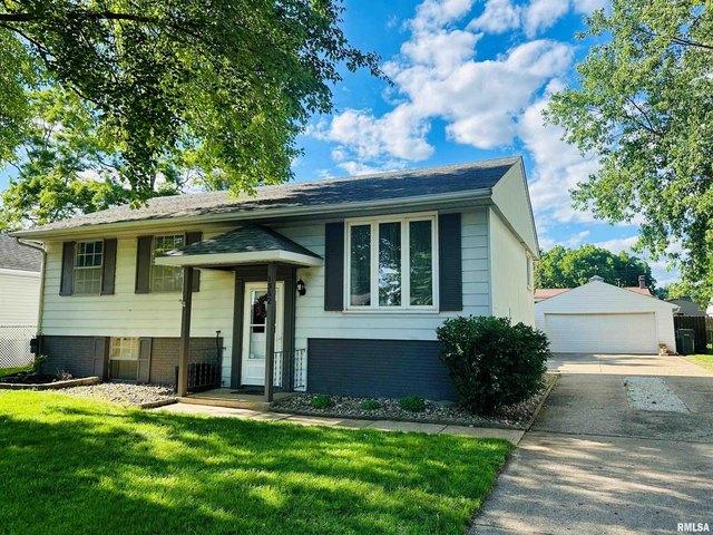 1352 Georgeanna Dr, Pekin, IL 61554