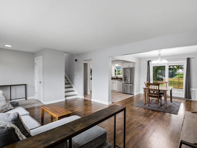 1352 Glen Ellyn Road