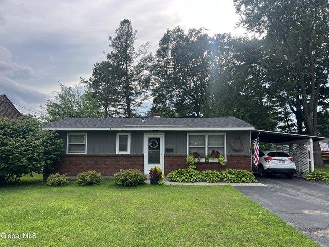 1352 Lawn Ave, Schenectady, NY 12306