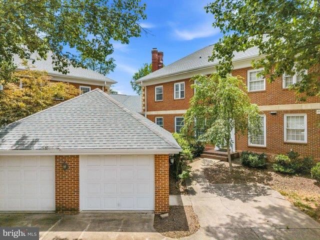 1352 Ramseur Ln, Winchester, VA 22601